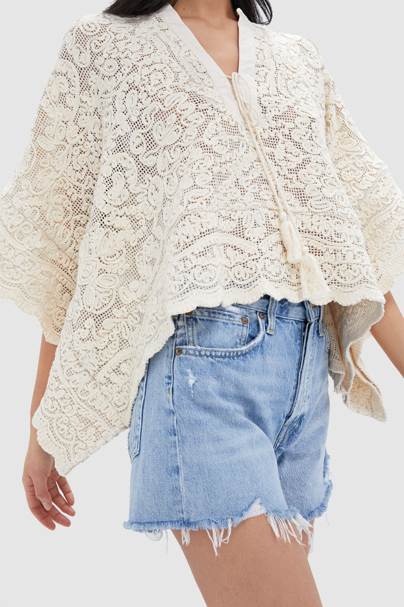 Tan Lace Apollo Poncho | Tuckernuck