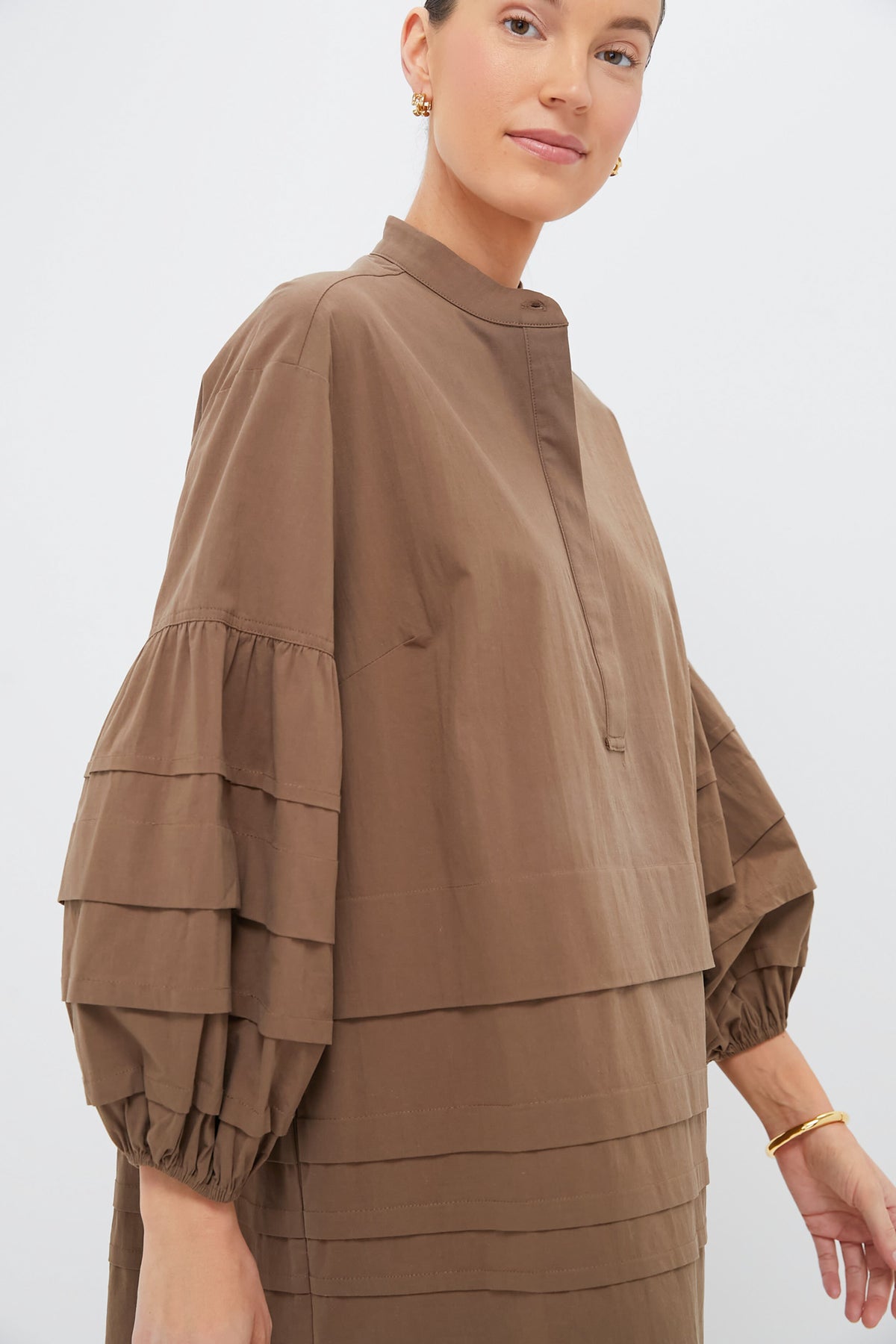 Mocha Chelsea Dress | Pomander Place