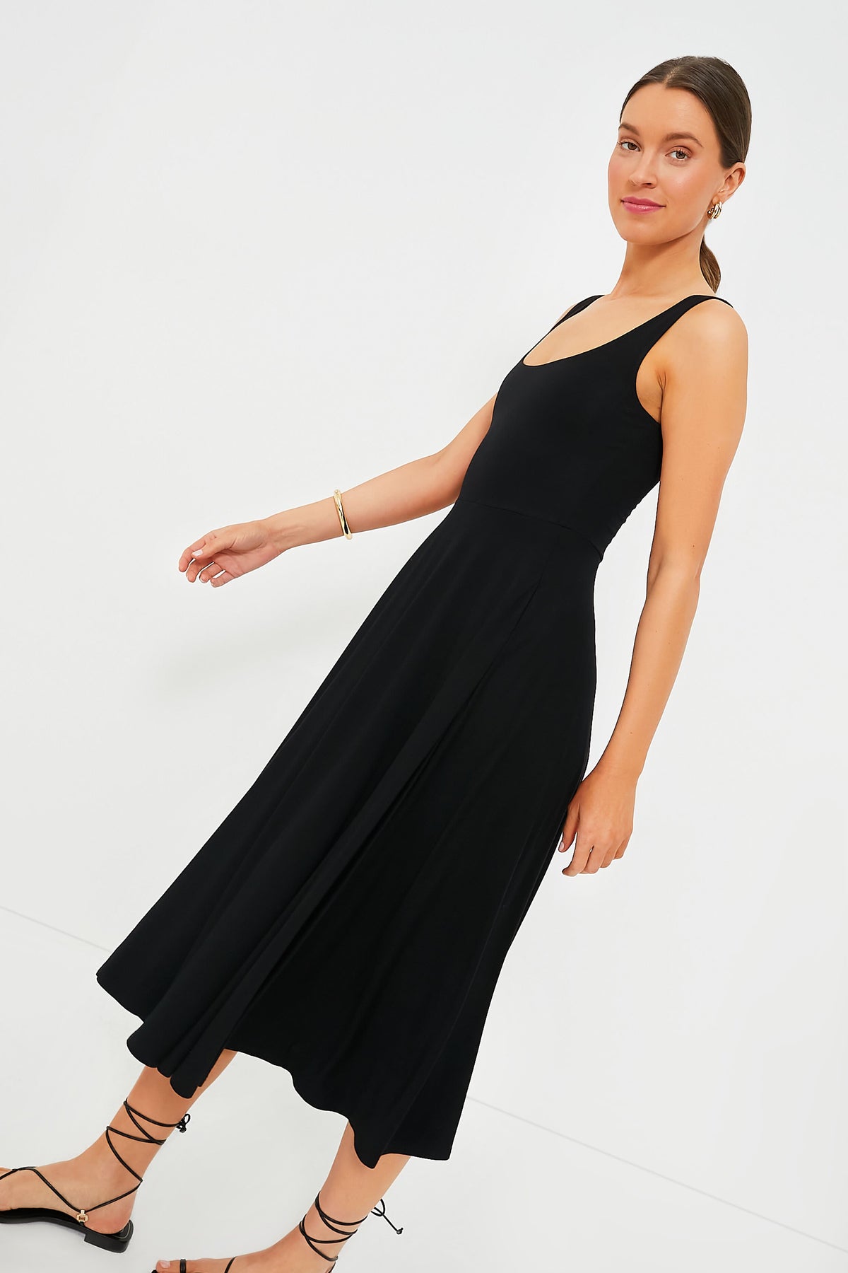 Black Leon Dress | Pomander Place