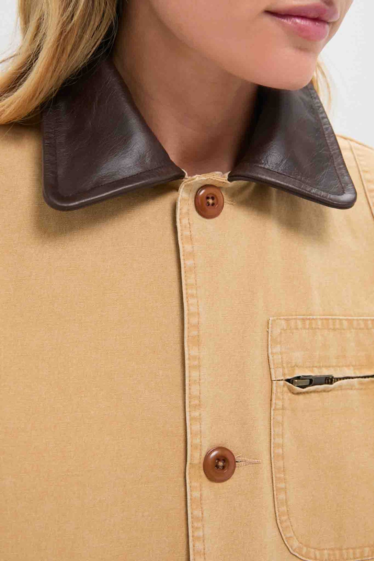 Golden The Barn Jacket | THE GREAT.
