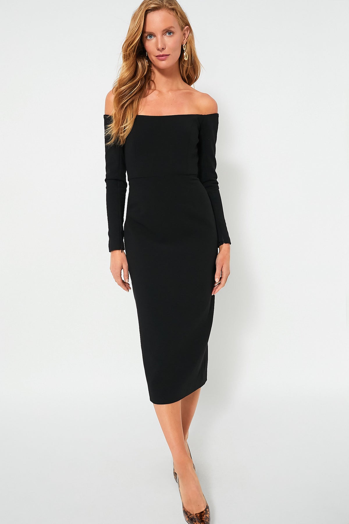 Black Off the Shoulder Alva Dress | Tuckernuck