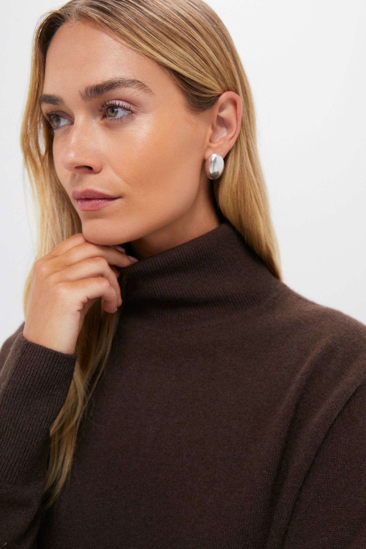 Chocolate Cashmere Turtleneck Sweater | Tuckernuck